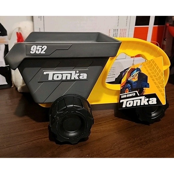 Tonka | Toys | Tonka Sand Dumper Toy Truck With Rolling Wheels Working ...